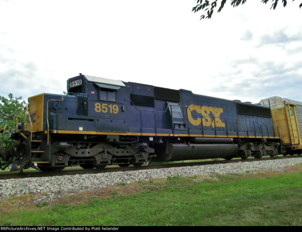 CSX 8519